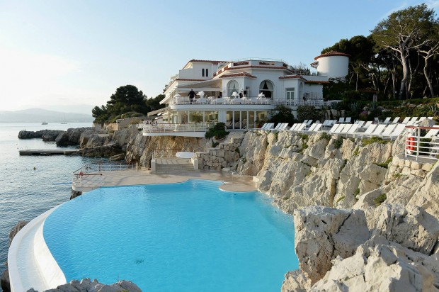 Le Pavillon de L’Eden-Roc souffle sa Centième bougie - Viaprestige ...